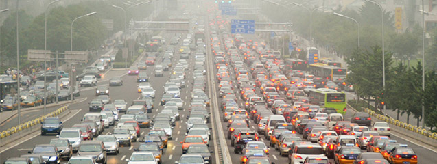 Principales elementos contaminantes de vehículos | Blog SEAS